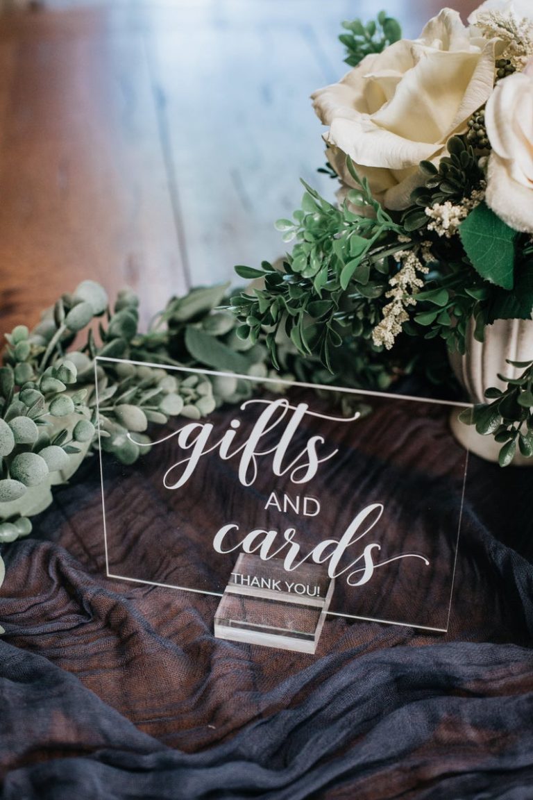 Signs {Rentals} | petalandbean.com