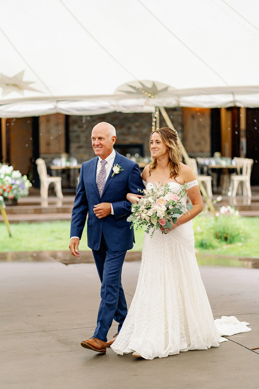 Allyson + Brett {Blackstone River Ranch, Idaho Springs} | petalandbean.com